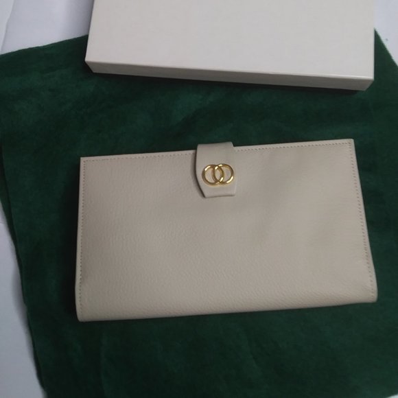 Bags | Nwot Cashmere Calf Wallet Neutral Color Attached Kiss Clasp ...